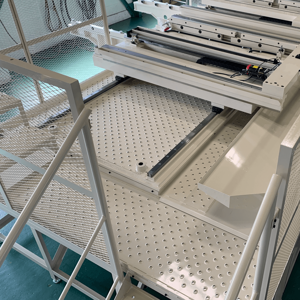 製品情報 |ATC装置･APC装置･ガントリーローダー| エイ・テイ・シイ株式会社